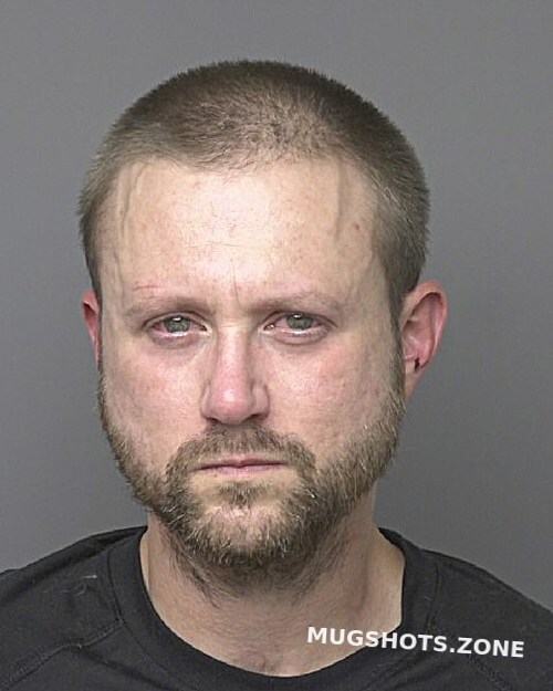 ADAMS JEREMY DALE 08/18/2023 - Dubuque County Mugshots Zone