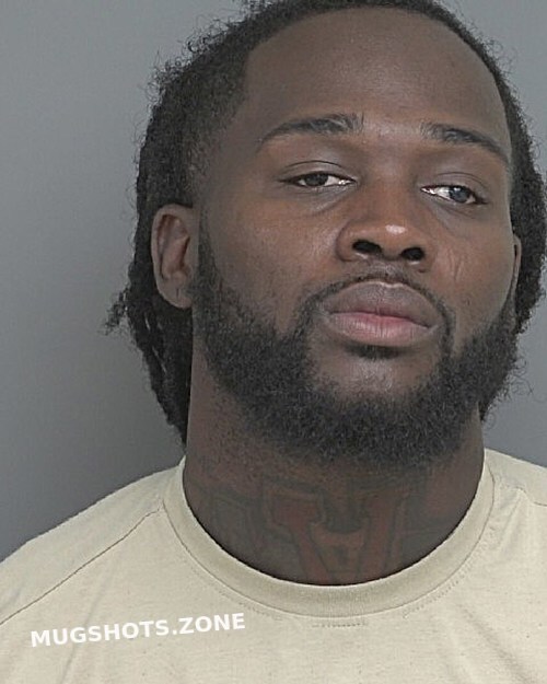 MOORE DERRICK DEONTE 10/10/2023 - Dubuque County Mugshots Zone