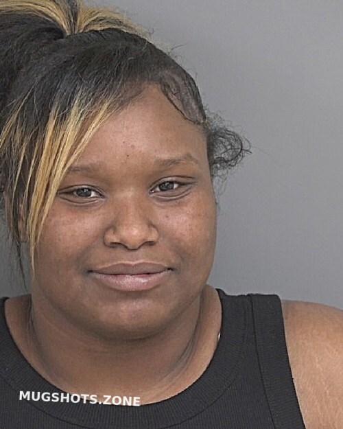 ALFRED KIARA MONIQUE LOREACA 11/25/2023 - Dubuque County Mugshots Zone