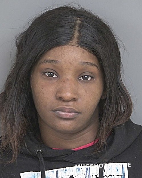 BUTLER KEILA MARIAH 11/27/2023 - Dubuque County Mugshots Zone