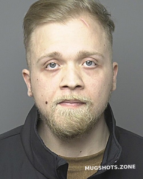 BRAUHN TERAN LUKE TIMOTHY 01/11/2024 - Dubuque County Mugshots Zone