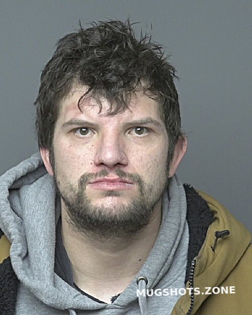 HELBING CODY JOHN 01/17/2024 - Dubuque County Mugshots Zone