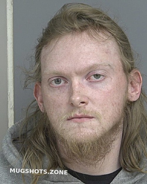 HOLSTE COLTON DAVID 05/06/2024 - Dubuque County Mugshots Zone