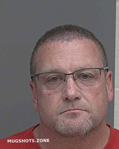 HENNESSY MICHAEL DEVEROUX 06/10/2024 - Dubuque County Mugshots Zone