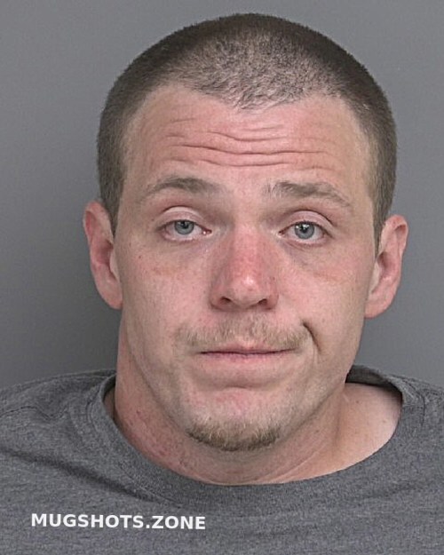 CARR ZACKERY EDWARD 06/15/2024 - Dubuque County Mugshots Zone