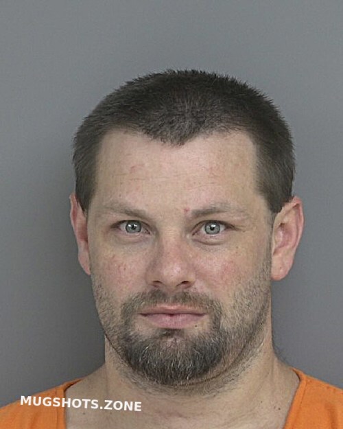 HEINRICH MATTHEW DAVID 08/05/2024 - Dubuque County Mugshots Zone