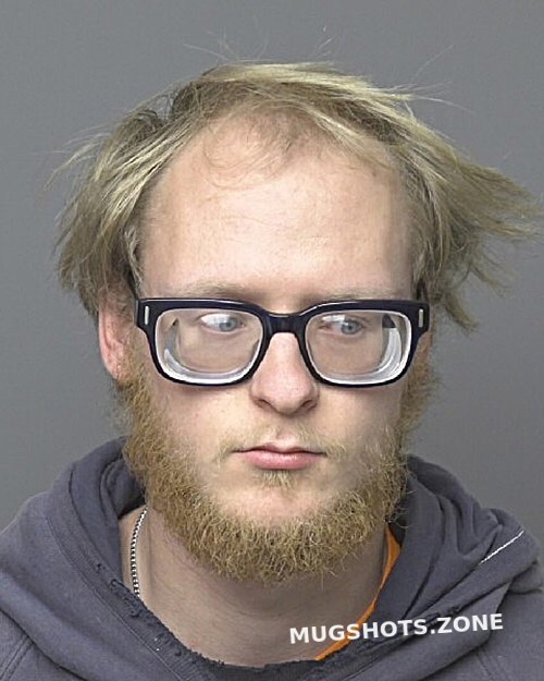 BRENKE BRANDON JOHN 11/25/2024 - Dubuque County Mugshots Zone