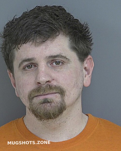 MOLZOF BRANDON ALLEN 01/10/2025 - Dubuque County Mugshots Zone