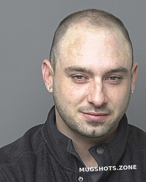 MCMAHON RYAN PATRICK 01/21/2025 - Dubuque County Mugshots Zone