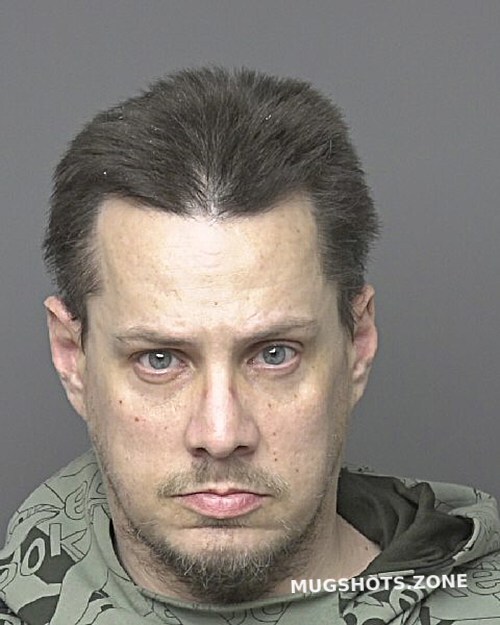 WHITE JEREMY RAY 01/25/2025 - Dubuque County Mugshots Zone