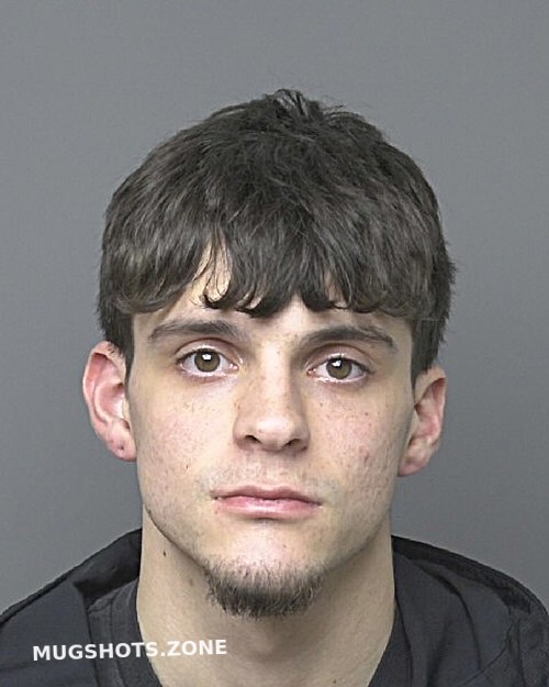 ROTH ANDREW ROBERT 01/26/2025 - Dubuque County Mugshots Zone