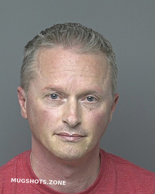 VAN-DINTER STEVEN F 03/23/2025 - Dubuque County Mugshots Zone
