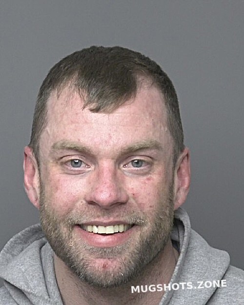 TRAVIS STEPHEN DONALD 04/03/2025 - Dubuque County Mugshots Zone