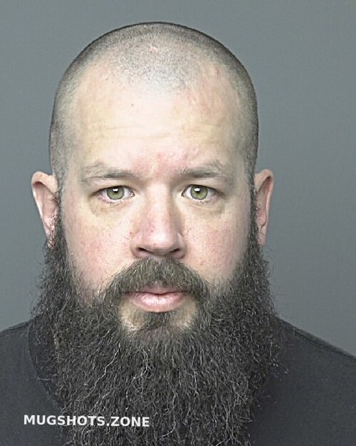 SCHUELER BRANDON SHAUN 04/05/2025 - Dubuque County Mugshots Zone