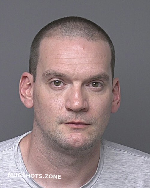 SHATTUCK JOSEPH ALEXANDER 06/25/2025 - Dubuque County Mugshots Zone