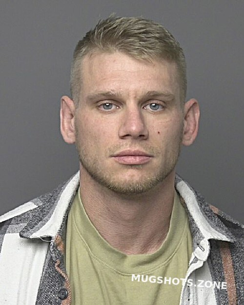 BULLOCK MACKENZIE DAVID 10/30/2025 - Dubuque County Mugshots Zone