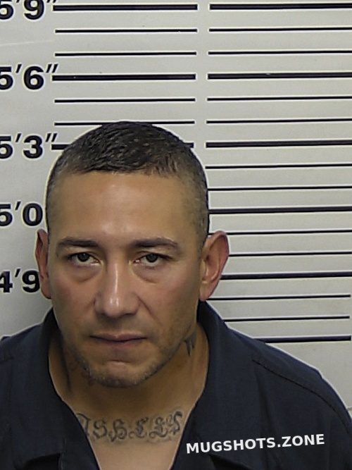 OROSCO-FLORES ERIC VINCENT 11/08/2021 - Eddy County Mugshots Zone