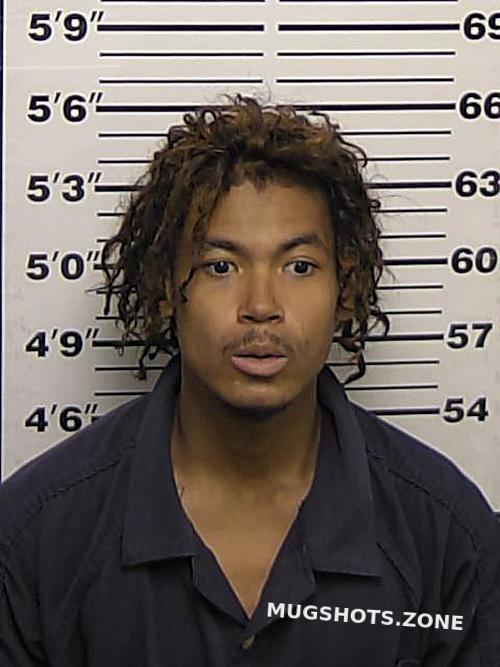 BRAZEAL DEVON THOMAS 03/04/2024 - Eddy County Mugshots Zone BRAZEAL DEVON THOMAS 03/04/2024 - Eddy County Mugshots Zone