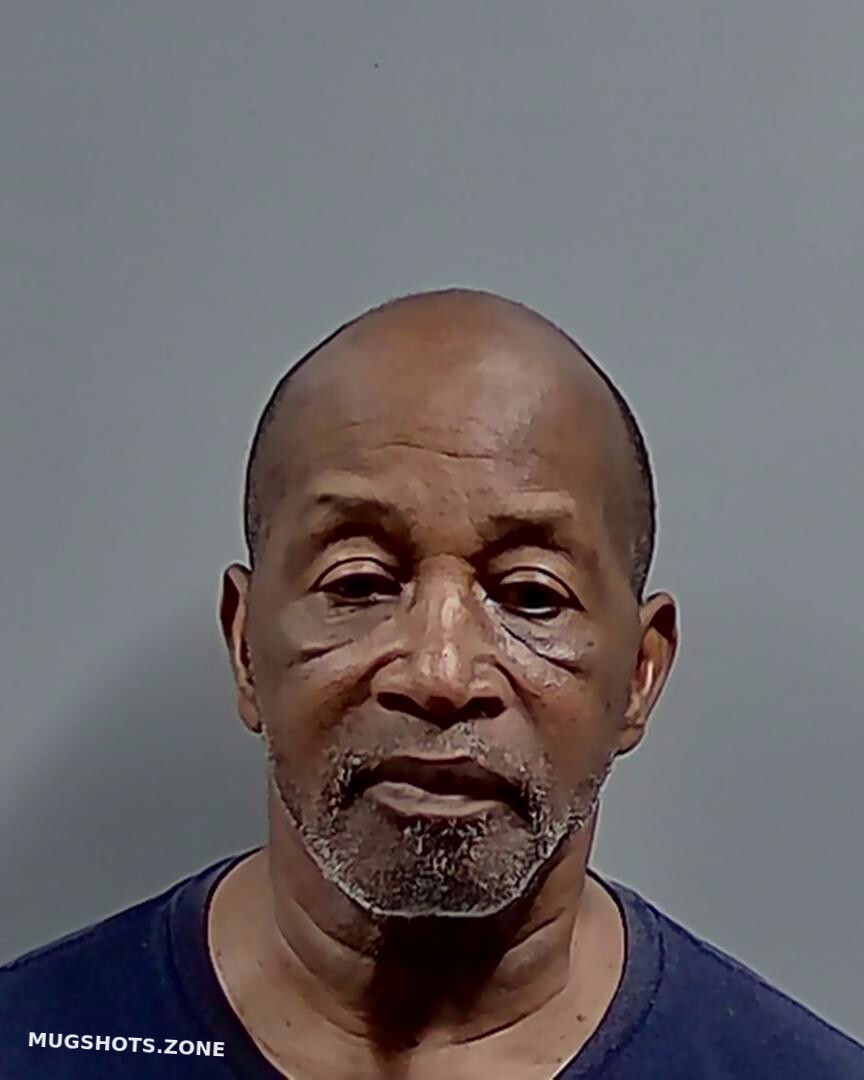 DAVIS BOBBIE 08/22/2021 - Escambia County Mugshots Zone