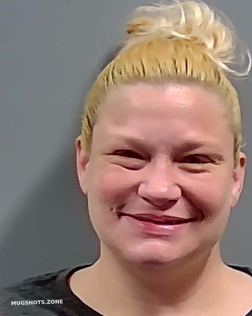 GILMORE LISA MARIE 03/22/2022 - Escambia County Mugshots Zone