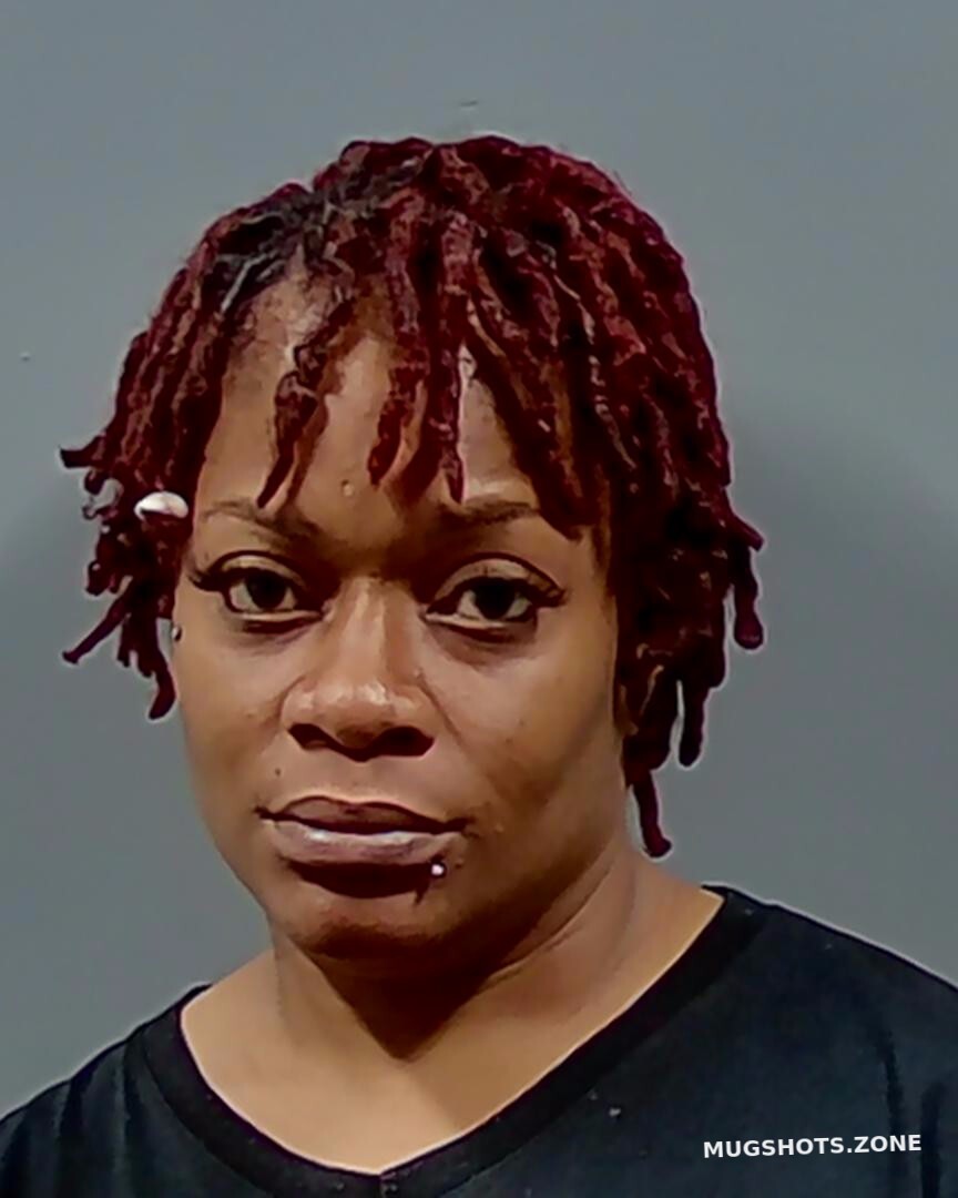 BULLARD LASHAUNDA DIANE 03/28/2022 - Escambia County Mugshots Zone