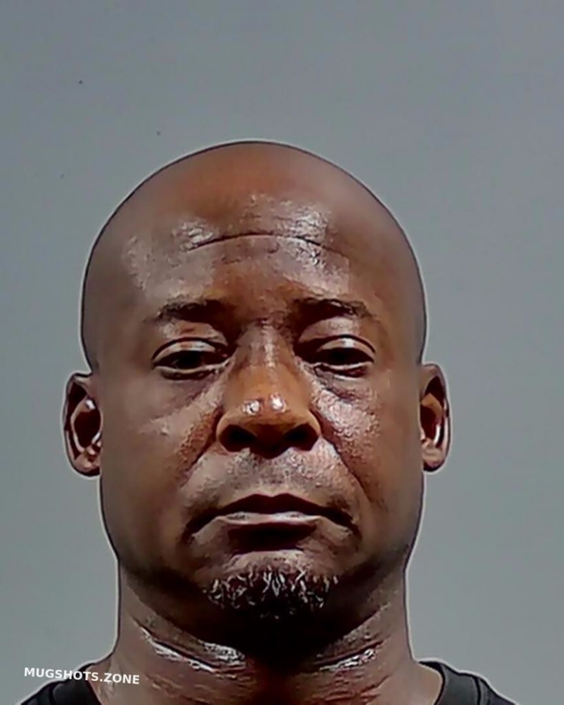 MOORE KEVIN DONNELL 08/17/2022 - Escambia County Mugshots Zone