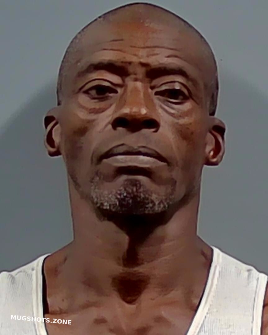 SMITH GILLARD 08/30/2022 - Escambia County Mugshots Zone