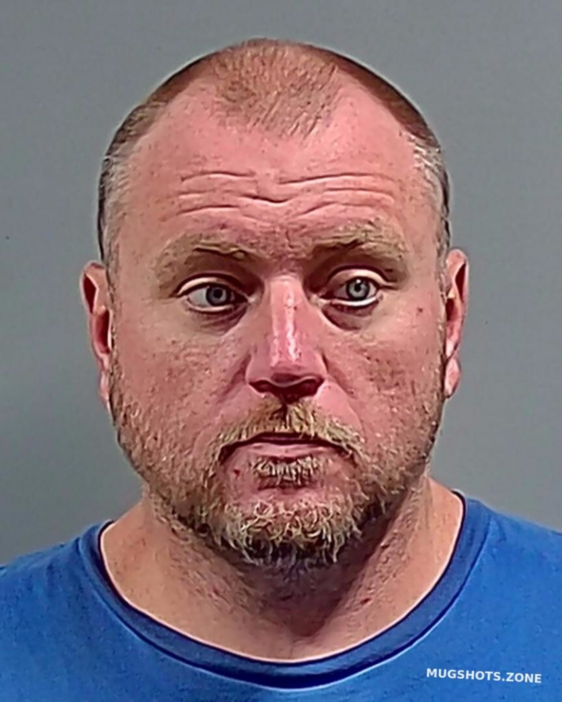 DAVIS ERIC WAYNE 11/08/2022 - Escambia County Mugshots Zone