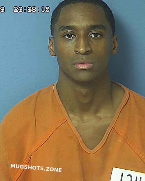 LEE DEONTE RASHAWN 11/15/2022 - Escambia County Mugshots Zone