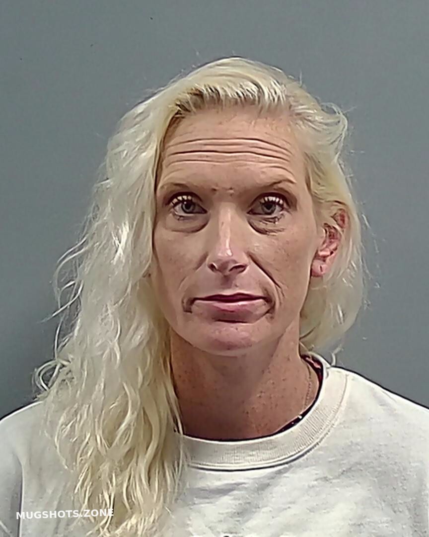 GLIDDEN-DION NICOLE ANN 01/04/2023 - Escambia County Mugshots Zone