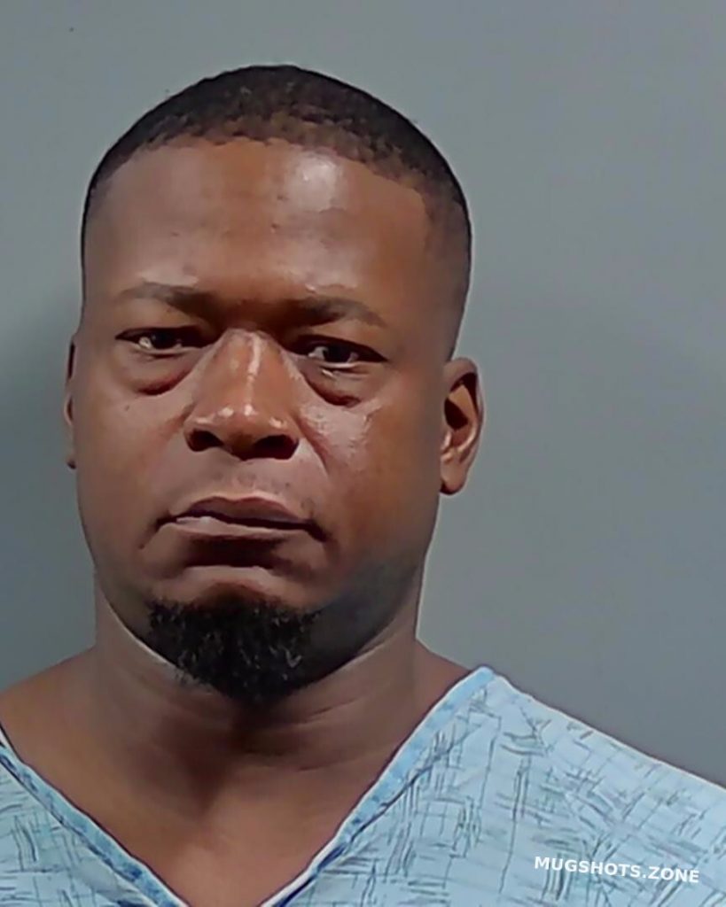 BARR CEDRIC DESMOND 09/17/2023 - Escambia County Mugshots Zone