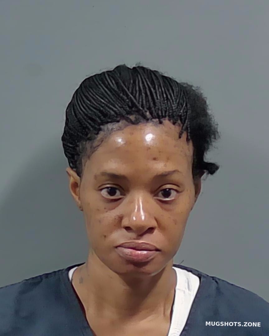MIXON MIKESHA PATRICE 01/10/2025 - Escambia County Mugshots Zone