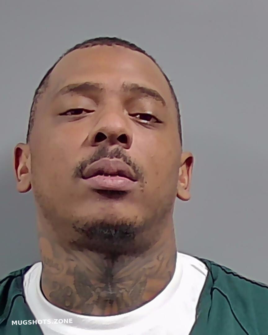 DAVIS VALENTE EMMANUEL 08/27/2025 - Escambia County Mugshots Zone