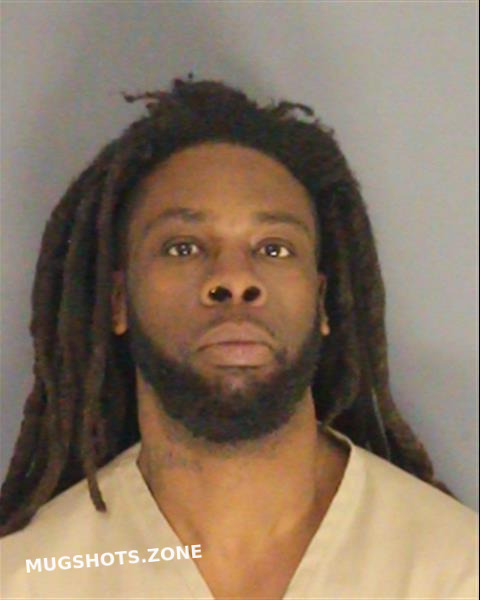 MOORE JAQUEL A 04/01/2025 - Essex County Mugshots Zone