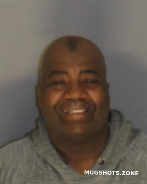 BROWN BARRY 04/22/2025 - Essex County Mugshots Zone