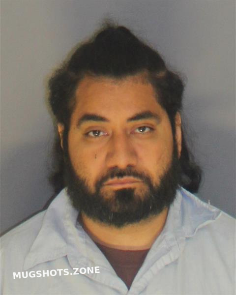 COLON JONATHAN 04/26/2025 - Essex County Mugshots Zone