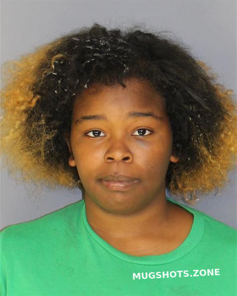 DUNCAN ALEXUS L 06/09/2025 - Essex County Mugshots Zone