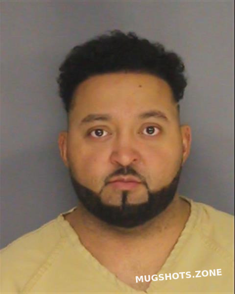 ROMAN CARLOS 12/25/2025 - Essex County Mugshots Zone