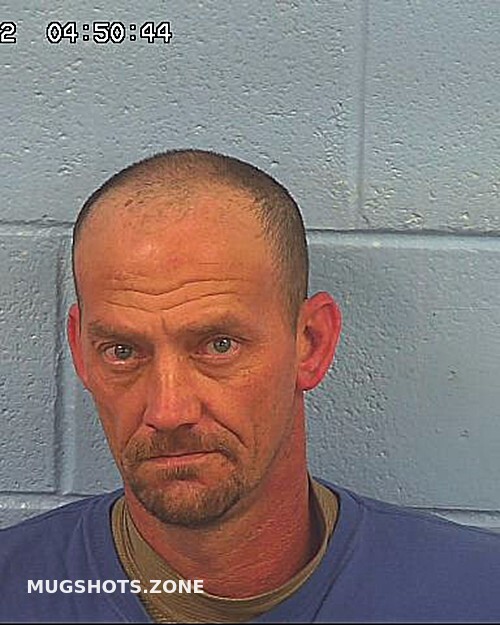 BUZBEE MICHAEL WAYNE 12/08/2022 - Etowah County Mugshots Zone