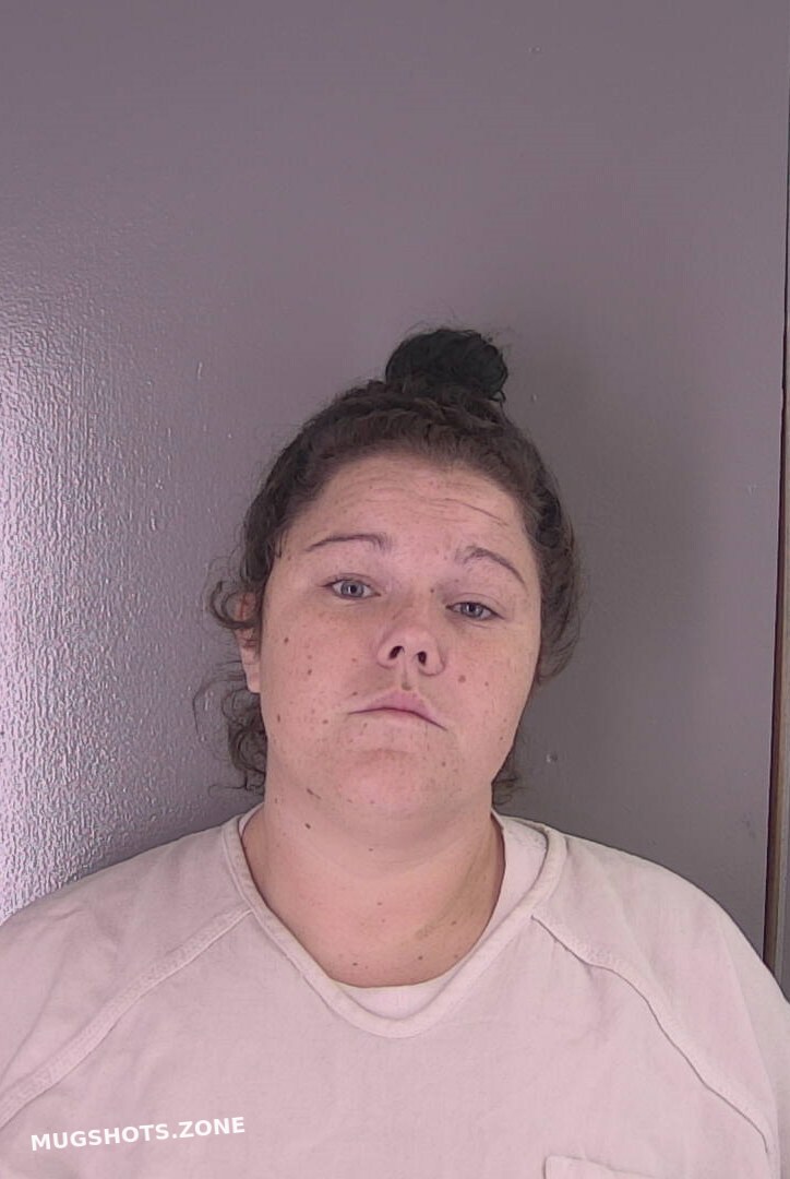 RIGGLEMAN COURTNEY CHRISTINE 11/03/2021 - Fauquier County Mugshots Zone