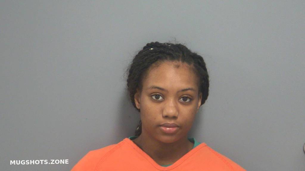 SMITH ZANA ASHANTI 09/05/2023 - Fayette County Mugshots Zone