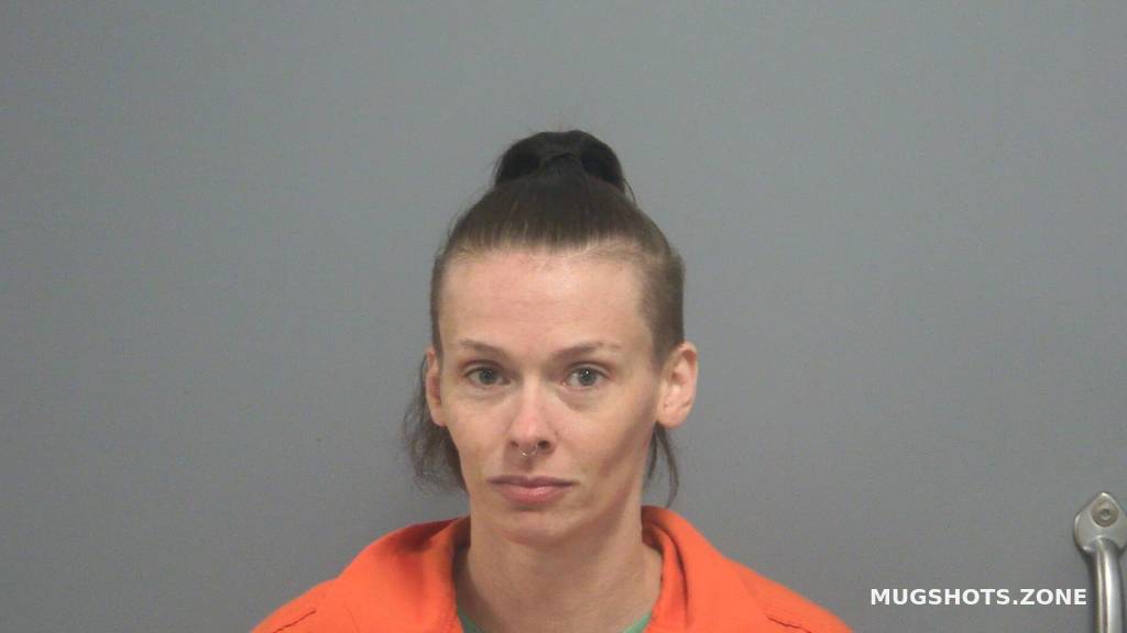 KELLY COURTNEY ANNE 09/22/2023 - Fayette County Mugshots Zone