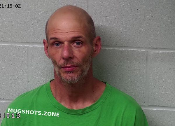 YOUNG KYLE BRADLEY 12/04/2023 - Fayette County Mugshots Zone