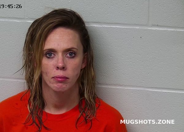 COMBS JENNIFER LYNN 01/24/2024 - Fayette County Mugshots Zone