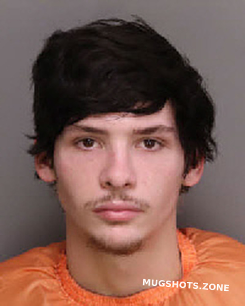 LOCKLAIR BRYAN CHRISTOPHER 12/17/2022 - Florence County Mugshots Zone