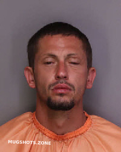 REYNOLDS CHRISTOPHER DARR 10/04/2023 - Florence County Mugshots Zone