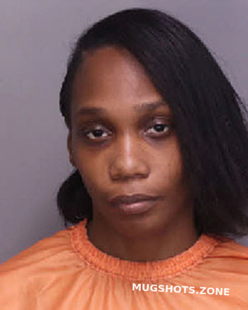 CARRAWAY NICOLE CHANETTE 11/18/2025 - Florence County Mugshots Zone