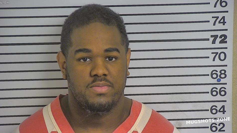 JOHNSON DEVIN 03/21/2022 - Forrest County Mugshots Zone