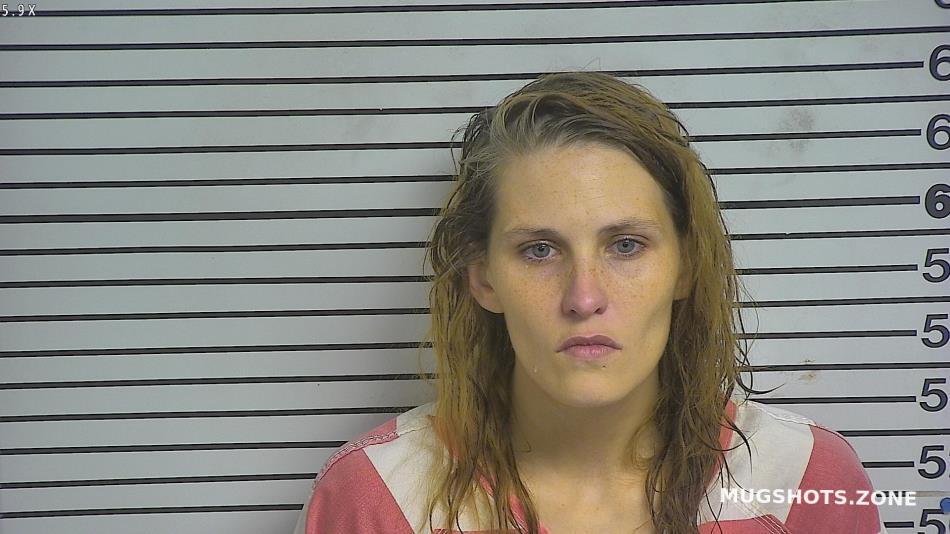 WILLIAMS TRISHA LYN 04/06/2022 - Forrest County Mugshots Zone