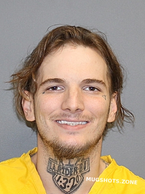 TRAYLOR CHRISTOPHER C 05/06/2022 - Forrest County Mugshots Zone